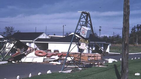 63 Years Ago the Columbus Day Storm Brought Category 3 Hurricane Winds ...