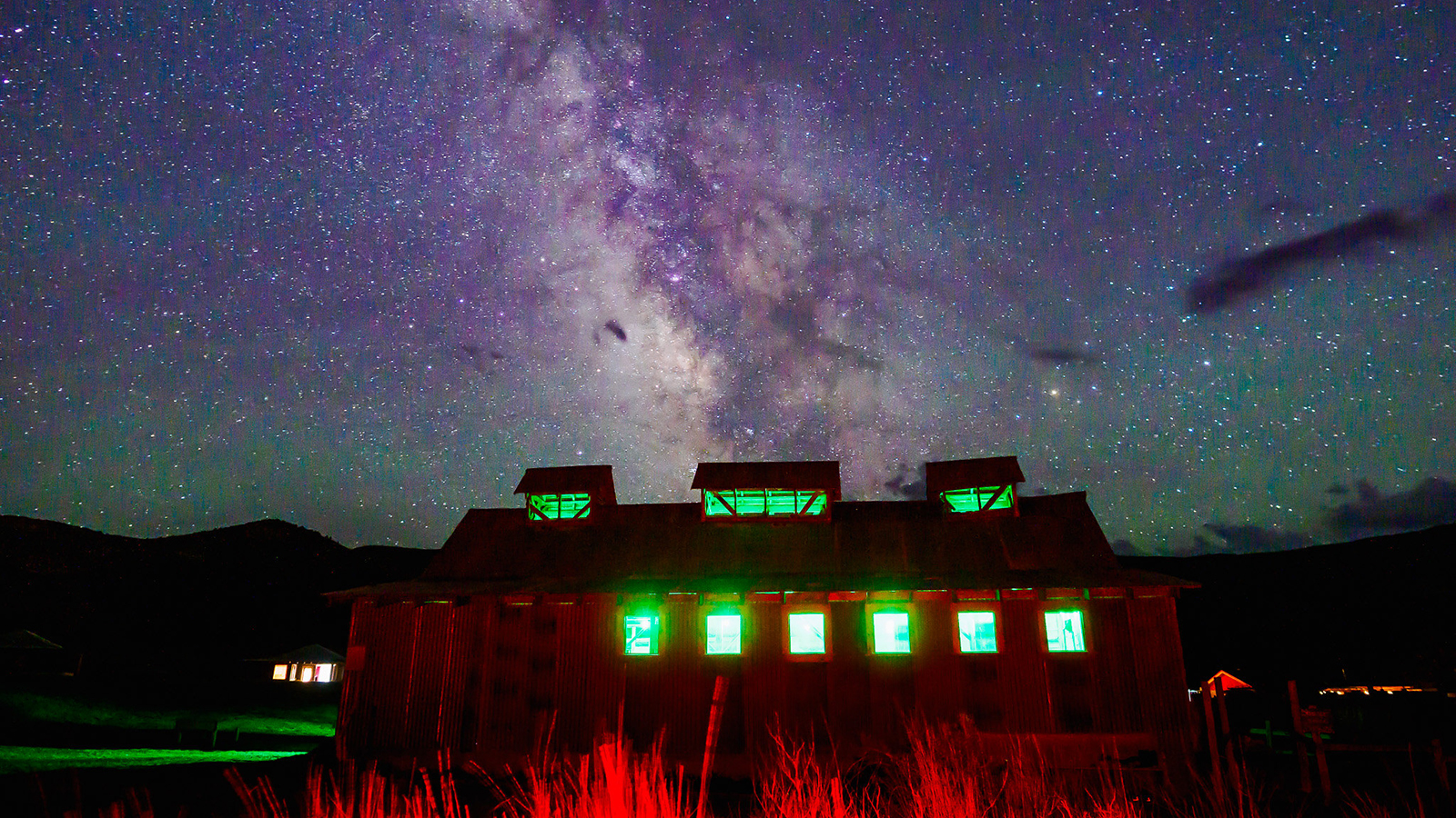 This Secluded Oregon Hot Springs Open Since the Early 1900s is a Trip ...
