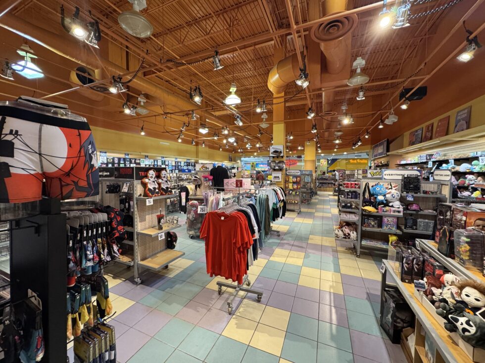 Oregon’s Last Sam Goody, One of Two Nationwide, Is Closing For Good