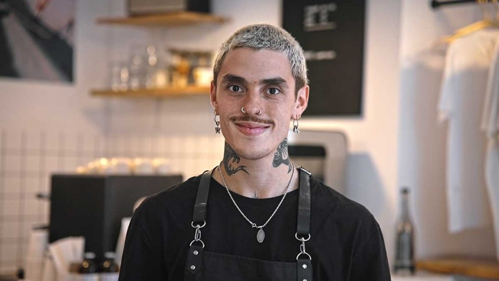 Research Finds Finest Coffee Poured by Baristas With Nose Ring, 12 ...