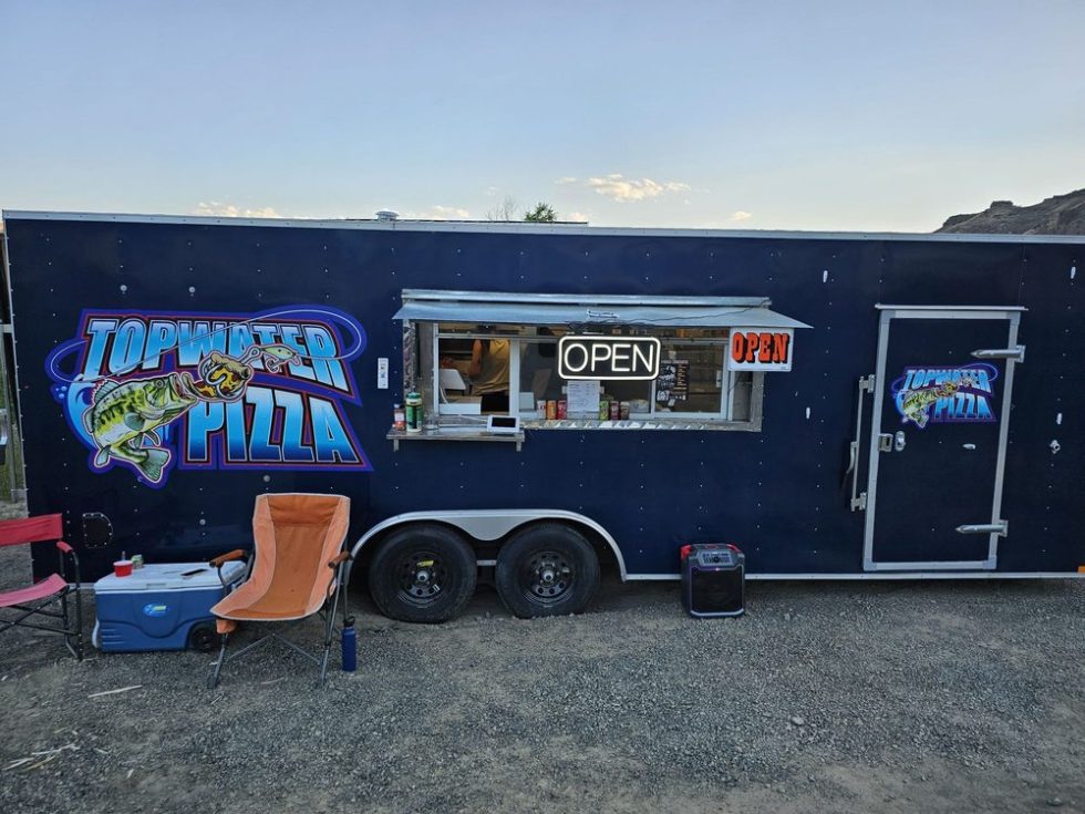 This Secret Bar Built in an Old Silo in Remote Oregon Is So Cool ...