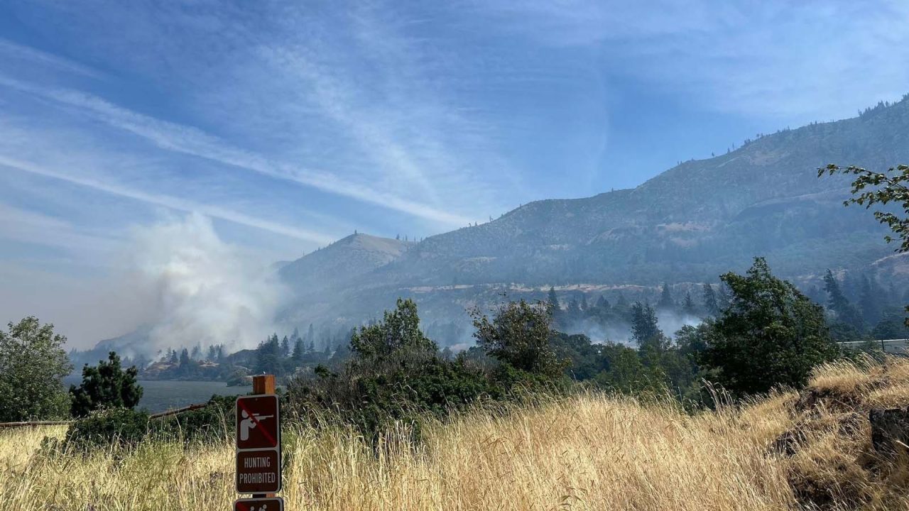 Wildfire Erupts Near Rowena Crest, Level 3 Evacuations Ordered