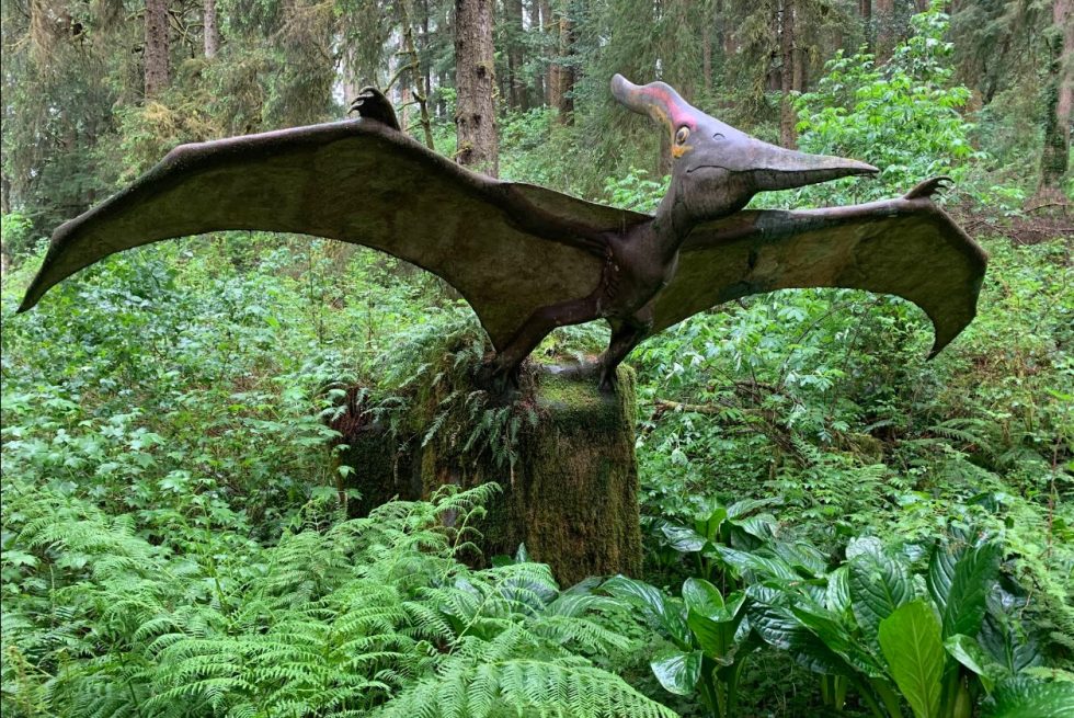This Old-School Dinosaur Trail in Oregon Is Pure Retro Family Road Trip ...