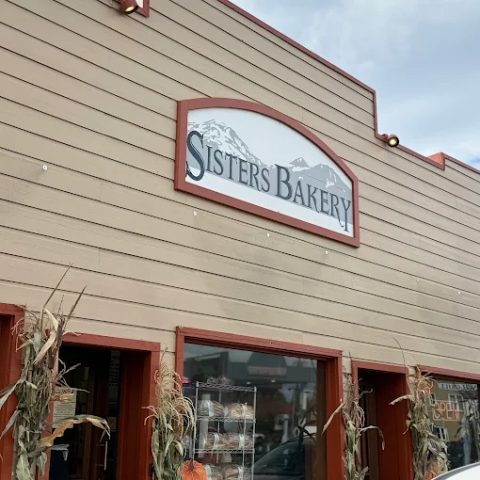 This Small Oregon Bakery Might Serve the Best Marionberry Pie You’ll ...