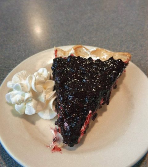 The 42 Best Oregon Mom & Pop Restaurants to Eat At in 2026