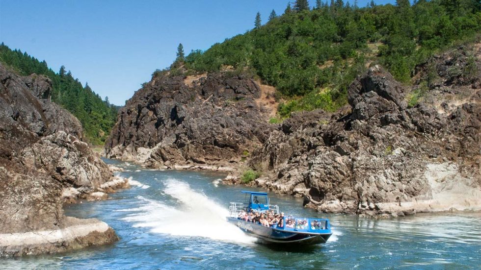 This High-Speed Rogue River Jetboat Ride Blasts Through One Of Oregon’s ...